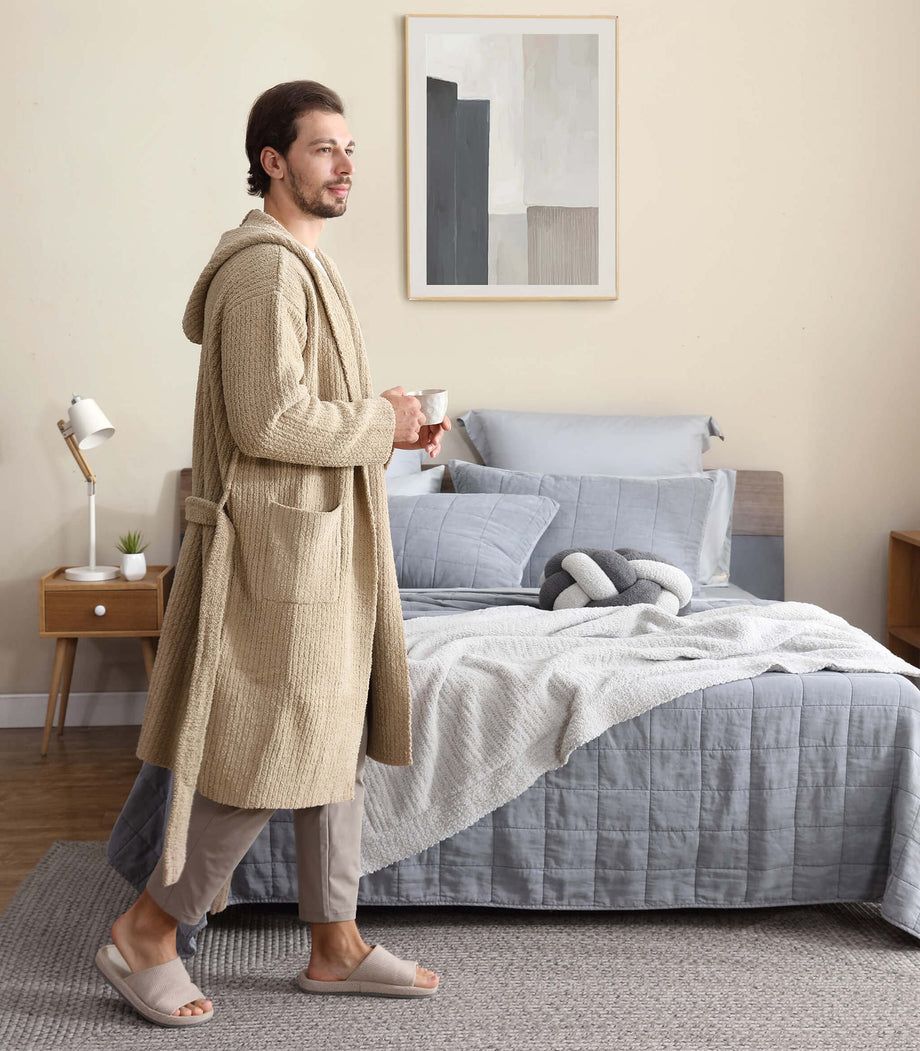 Ribbed Hooded Robe – Sunday Citizen